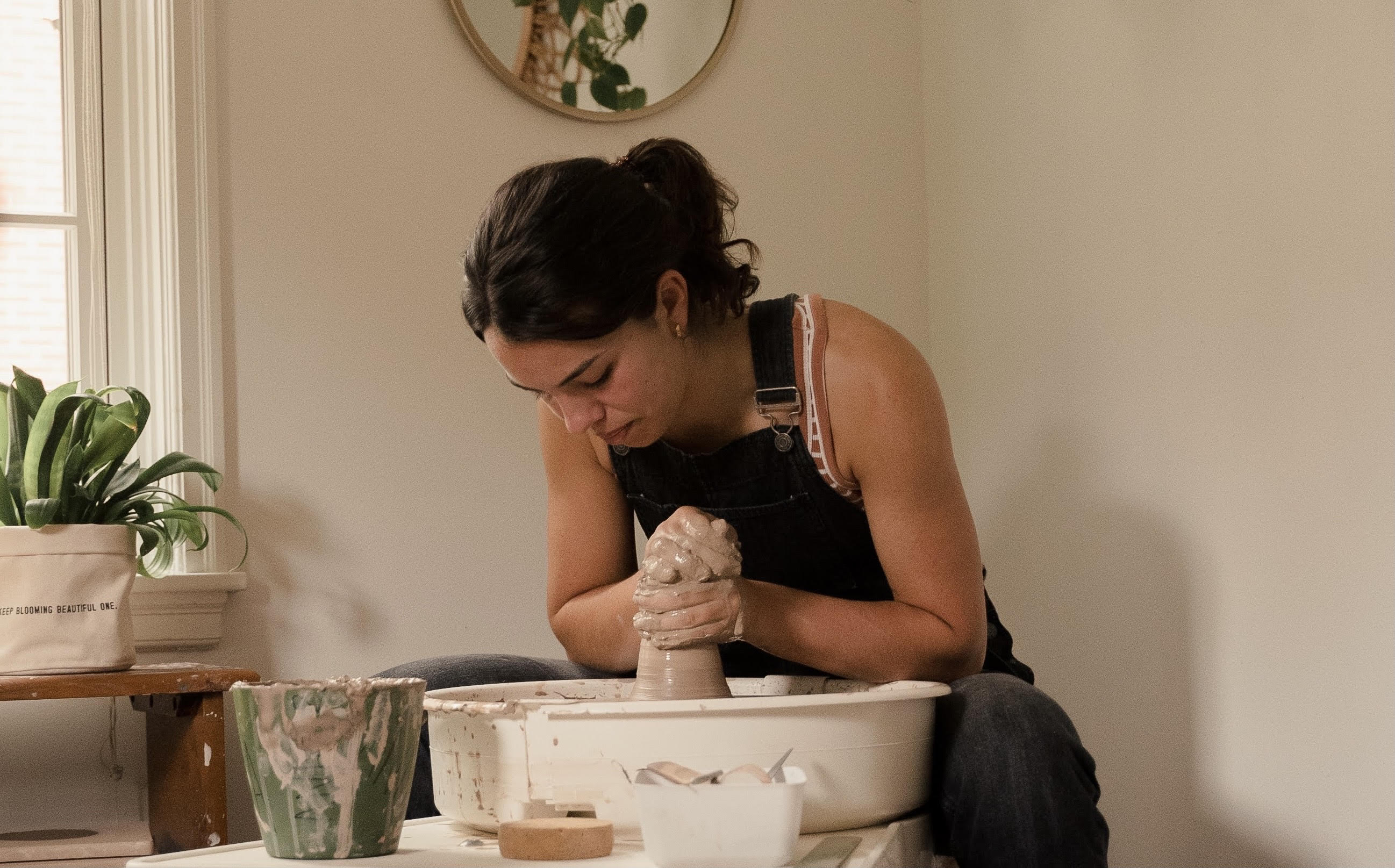 Student entrepreneur molds her own future | inside UNI